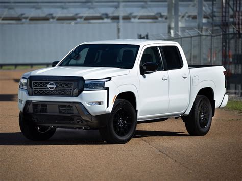 2023 Nissan Frontier Vs 2023 Toyota Tacoma Comparison