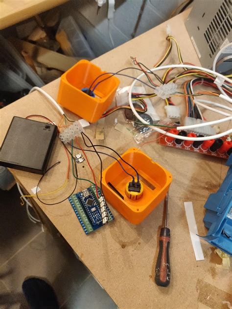 Arduino Quiz Game With Led Strip For Score And Two Buttons 8 Steps