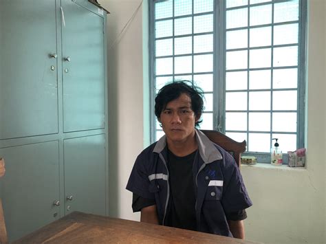 M U Thu N Trong L C Nh U Anh Trai Ph Ng Dao Khi N Em Ru T T Vong