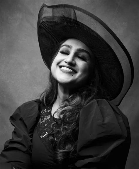 இந்து முறைப்படி எளிமையாக நடந்த நடிகை வனிதாவின் திருமணம் வதந்திகளுக்கு