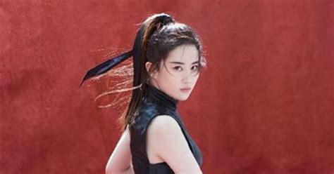 유역비 결별에도 아름다운 미모 실사판 뮬란 인증