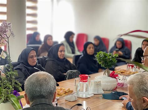 مرکز بهداشت شمال غرب تهران مراسم تودیع خانم دکتر فاطمه عزیزی و معارفه