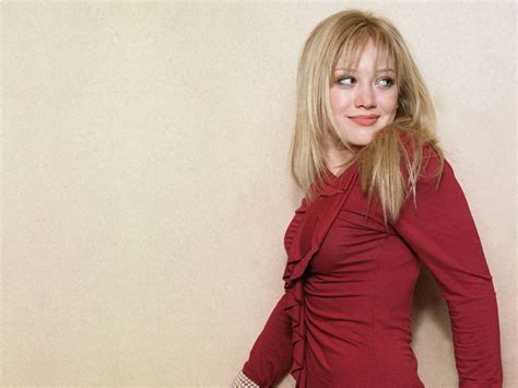 Обои для рабочего стола с девушками Основной цвет обоев Весенне зелёный Крайола