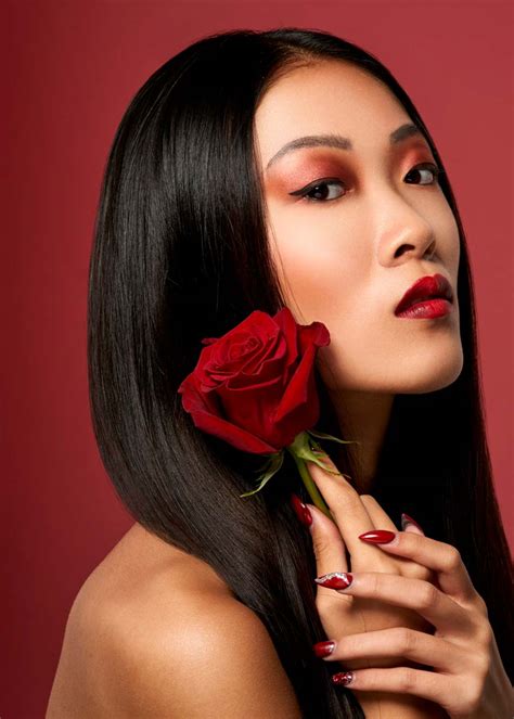 Sofia W Creative Models International Photomodel Model