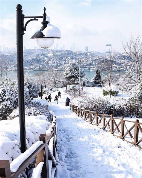 Snow Begins In Istanbul ️ ️ ☃️☃️ 🇹🇷🇹🇷 Kar Manzaraları Kış Manzarası