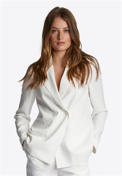 Rich And Royal Nachhaltiger Aus Recyceltem Material Kurzmantel Pearl White Weiß Zalando De