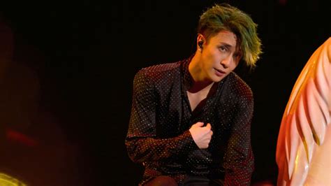 有剧本？多名网红上薛之谦演唱会露脸，曾称互动观众由摄影师选腾讯新闻