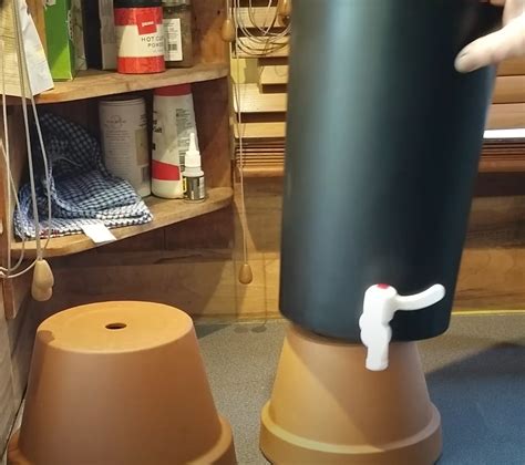 Pragmatic Man Shows How He Made A 3 Gallon Water Filter Without Tools Or Electricity