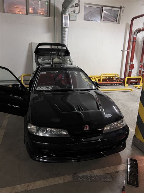 Квадрат на перед — Honda Integra Type R Dc2 18 л 1999 года