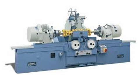 An Introduction To Lathe types , Parts ,Uses ,Operations And Calculations