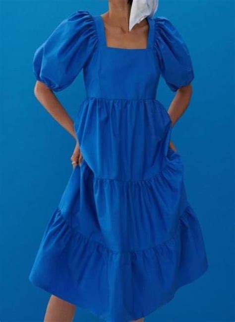 Красива синя сукня Reserved — ціна 610 грн у каталозі Сукні міді Купити жіночі речі за доступною