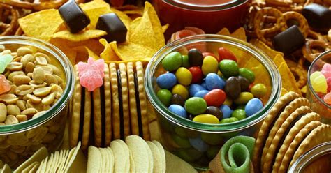 30 Best Midnight Snacks For Late Night Cravings Insanely Good