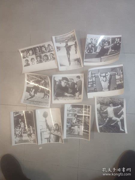 1979年全国十佳运动员评选老照片一组十张，乒乓球运动员葛新爱，击剑运动员采菊杰，举重运动员陈伟强，跳远运动员邹振先，蓝球运动员宋晓波，篮球运动员吴忻水，围棋运动员聂卫平，足球运动员容志行