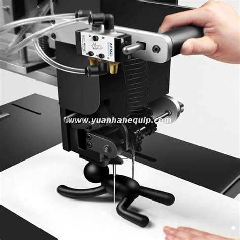 플라스틱 스테이플 패스너 기계 Yh 31802l Yuanhan