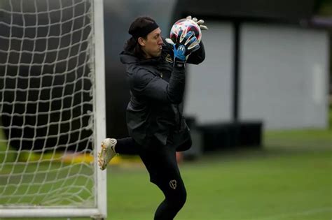Cássio Se Prepara Para A 13ª Temporada Pelo Corinthians Veja