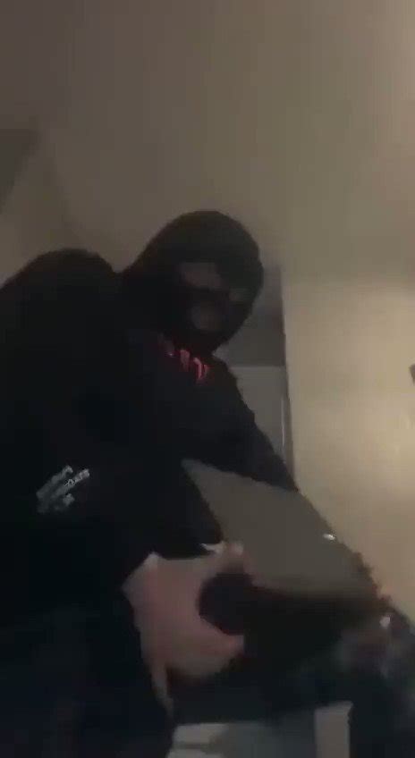 S On Twitter This Esex Thing Ain T So Bad Https T Co L Db PyEh Twitter