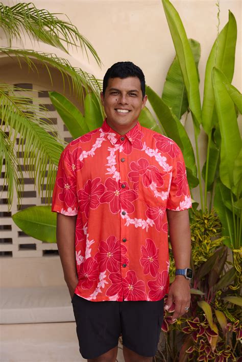 Mens Kahana Button Up In Lei Pua Retro Orange Yireh