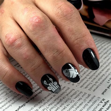 ⚜𝐴𝑉𝐴 𝑀𝑂𝑅𝑆𝐻𝐸𝐷𝐼⚜ ‎به جوری باش که قلبت، شخصیتت،اصالتت گرون ترین داشته هات باشن ،،،‎ Instagram