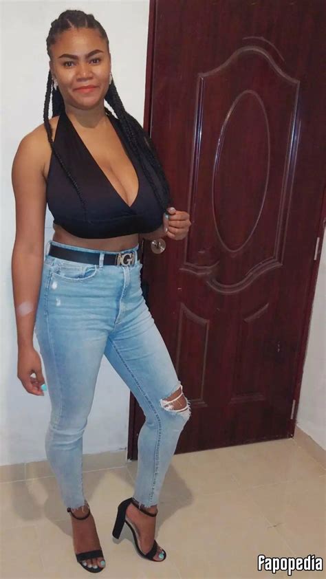 Gisselle F Nude Onlyfans Leaks Photo 1085913 Fapopedia