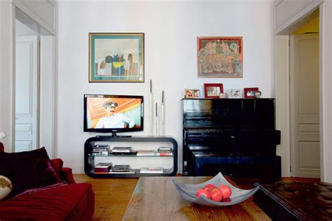 სოფიკო შევარდნაძის სახლი სასტუმრო ფოტოკოლაჟი Metronome Ge