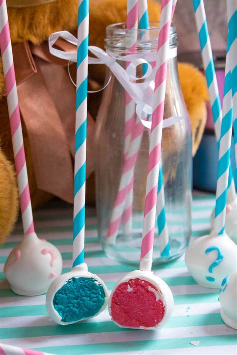 Gender Reveal Cake Pops ~ Recipe Queenslee Appétit