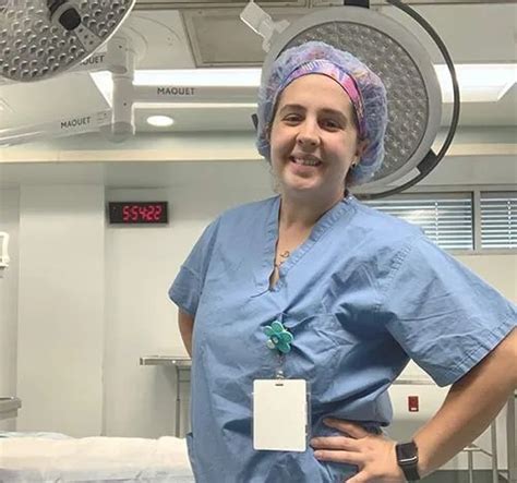 Alumni Spotlight Amanda Simon Surgical Technologist Graduate