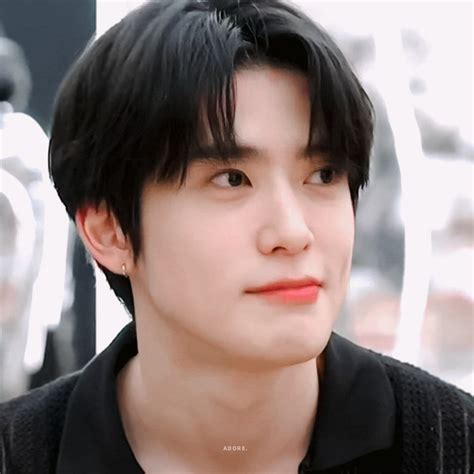 Adore On Twitter 🍞🤏🏻 재현