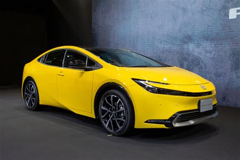 【画像ギャラリー】トヨタ新型「プリウス」は「北米仕様」カスタムがオシャレ！ 歴代「usdm」に見る細かな違いとは Auto Messe