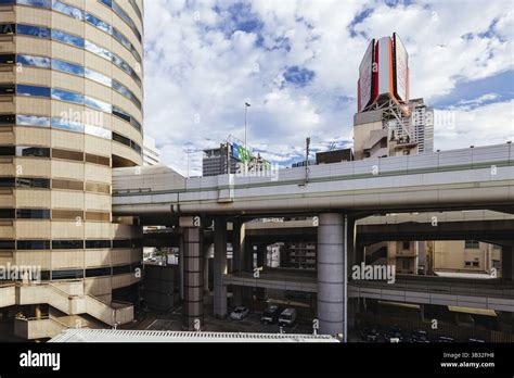Osaka Japan September 25 2024 The Famous Highway Thru A Building The Off Ramp For The