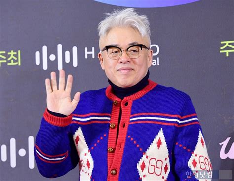 히트곡 천재 김형석 일냈네英 옥스퍼드 방문학자 된다 한국경제