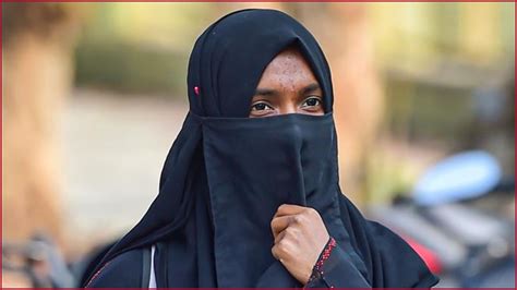 Sc Issues Notice To Centre On Uniform Age Of Marriage For Muslim Girls