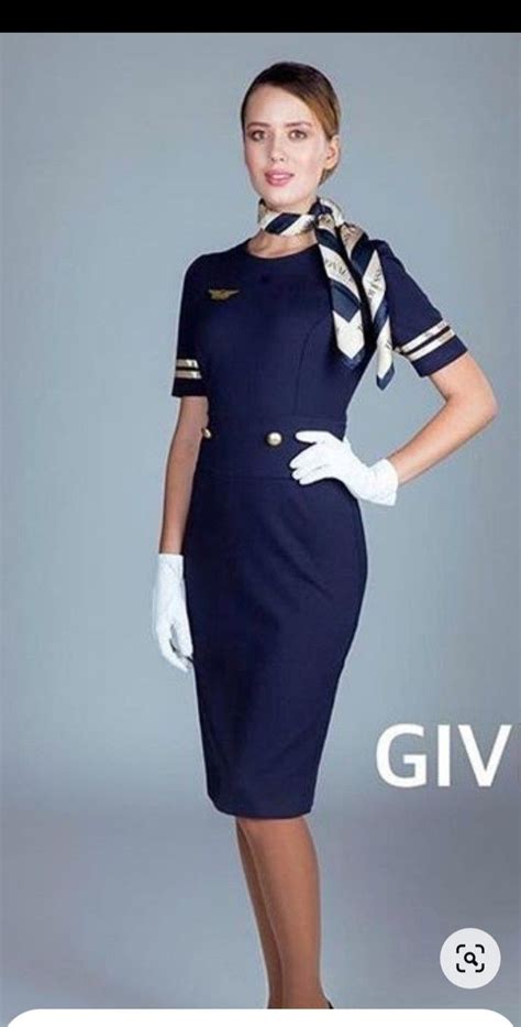 Pin By I959384234 On Moda Femenina Flight Attendant Uniform Fashion