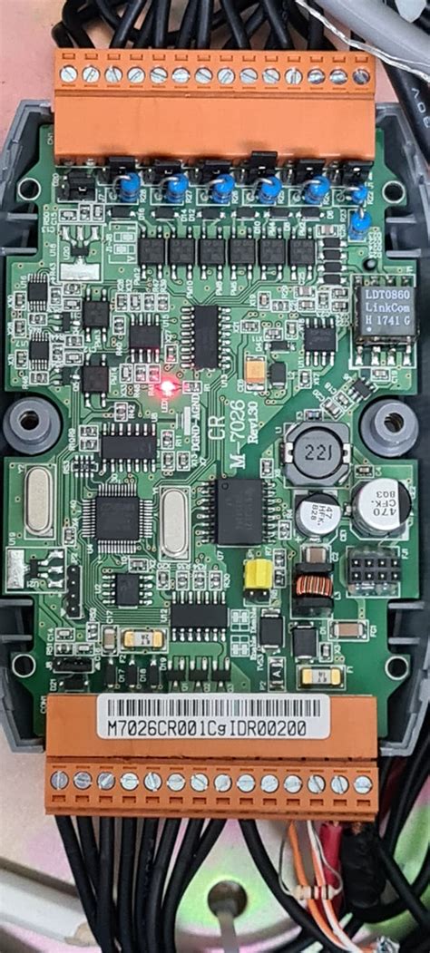 esp8266 esp32 and microcontrollers how to use this version of esp32
