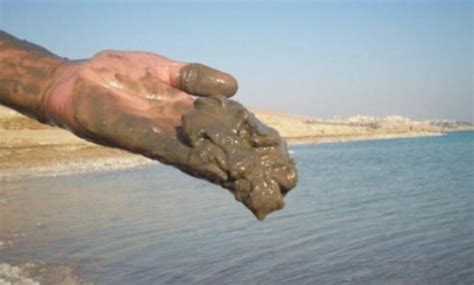 ما سر تسمية البحر الميت بهذا الاسم؟