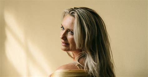 Myrna Van Kemenade ‘mijn Practice Gaat De Hele Dag Door ⋆ Yoga Online