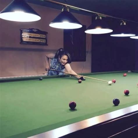 Mojgan Af Mezoonmojgan031 • Threads Say More