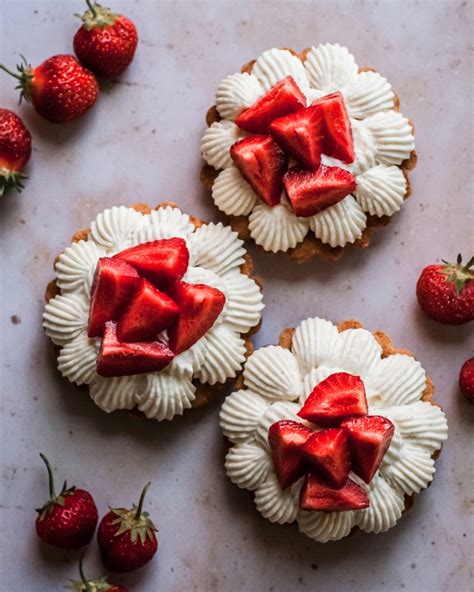 Fresh Strawberry Sablé Breton Tart With Vanilla Bean Mousse • Cook Til Delicious