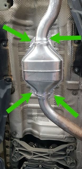 Bmw320촉매 용접 Bmw320 머플러 소음기 마후라 중간소음기 용접수리 전문 청주 에 서울카 이천 에서 Bmw일체식머플러