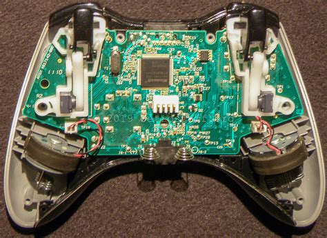 Xbox 360 Wireless Controller Logic Board Replacement