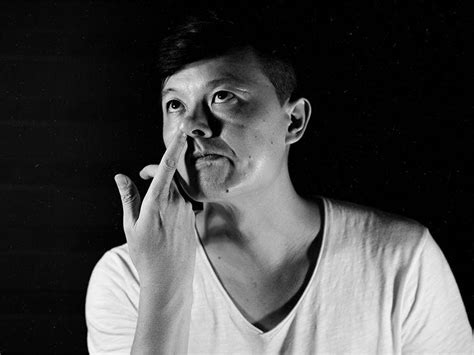 Alzheimers And Dementia How Picking Your Nose May Increase Your Risk