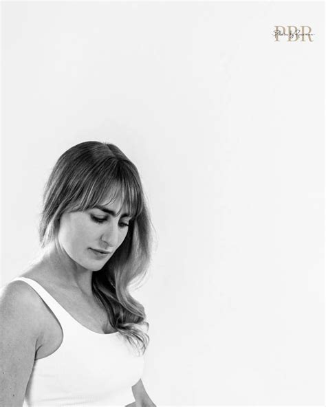 Wat Heb Je Nu Allemaal Nodig Om Een Pilates Les Te Volgen Roxanne Van Geel