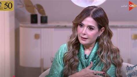 صابرين عن محمد الشرنوبي عملت دور أمه مرتين والناس بتقول معرفتش أربي