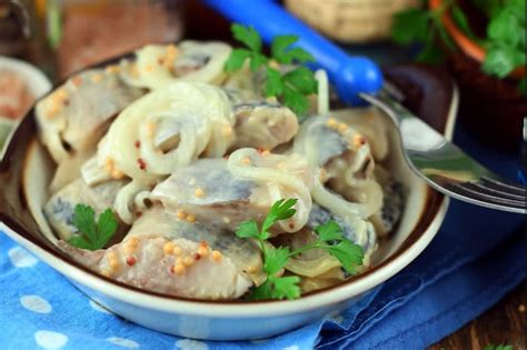 Оселедець в гірчичному соусі