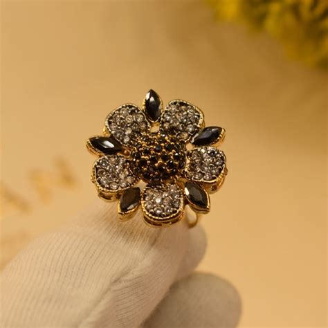 Elegant Design Real Maroonblack Stone Gold Plated Ring For Girlswome