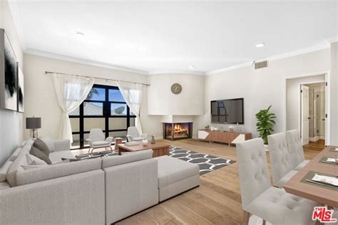 1133 N Clark St Unit 102 West Hollywood Ca 90069 Room For Rent In