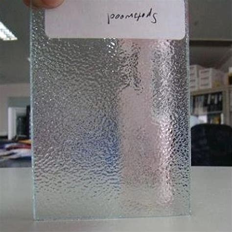 Diffuse Glass Evergreen