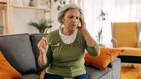 Digoxin Lanoxin Uses Side Effects And Dosage