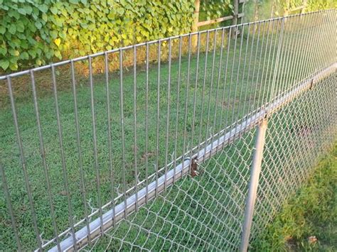 Chain Link Fence Height Extension F
