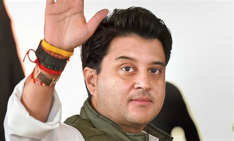 Jyotiraditya Scindias ‘gardan Safe And Held High Telegraph India