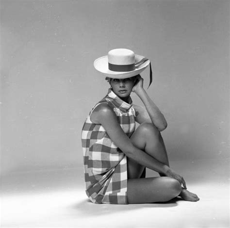 30 Fabulous Portrait Photos Of Jan Smithers In The 1960s And 70s